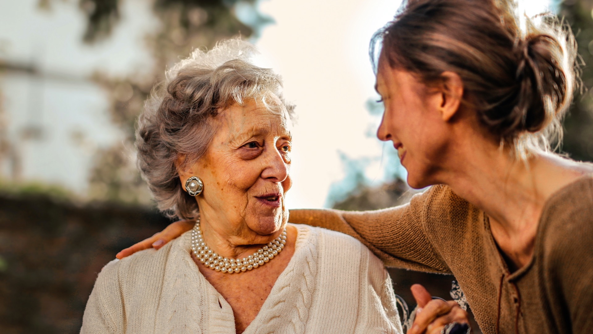 Volders eröffnet die 1. Demenz-Wohngemeinschaft - Tirol TODAY | Tirol TV